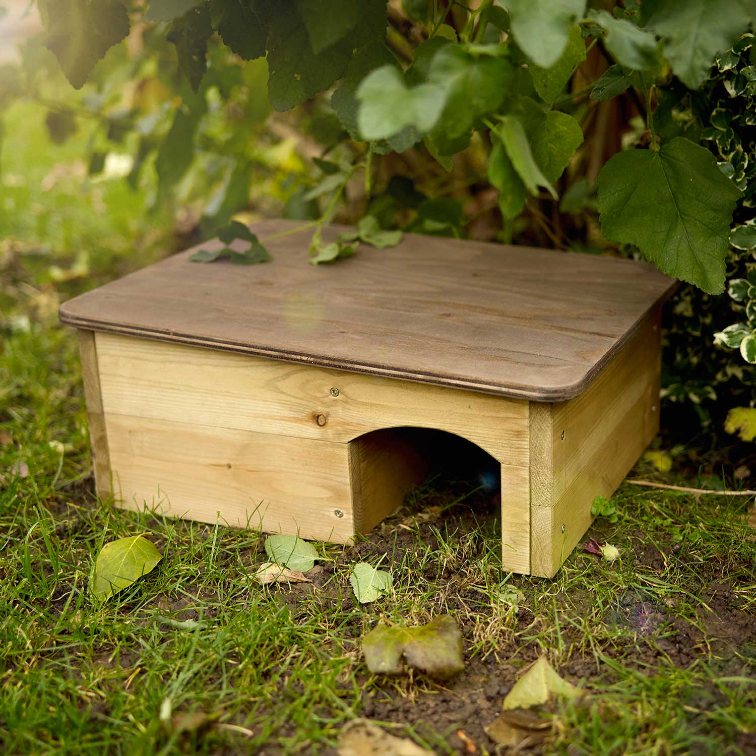 RSPB Classic hedgehog house kit - Hedgehog houses